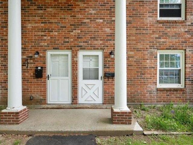 house with 2 bedroom, South Burlington VT DS103885753