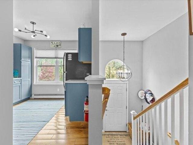 house with 2 bedroom, South Burlington VT ES103666078