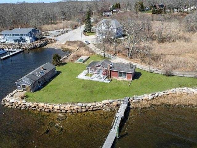 house with 2 bedroom, South Kingstown RI DS102158923