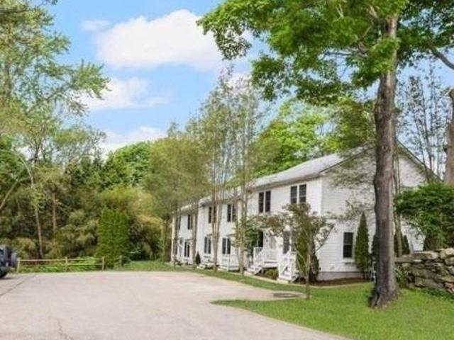 house with 2 bedroom, South Kingstown RI DS104329135