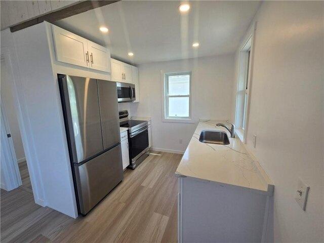house with 2 bedroom, South Kingstown RI ES103189013