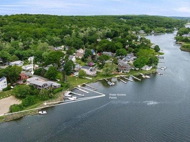 house with 2 bedroom, South Kingstown RI ES104376056