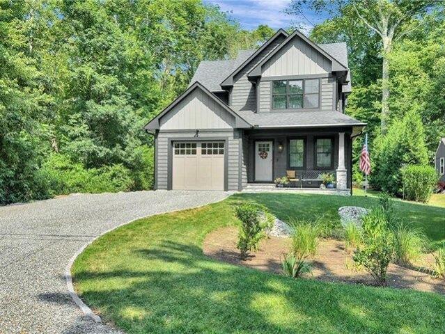 house with 2 bedroom, South Kingstown RI ES105081982