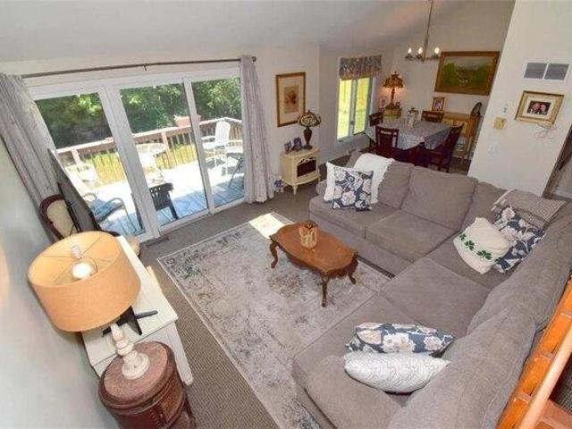 house with 2 bedroom, South Kingstown RI ES105158267