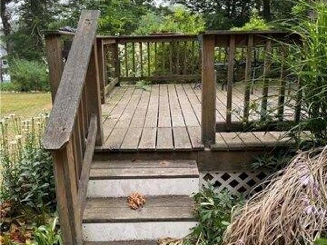 house with 2 bedroom, South Kingstown RI ES105173229
