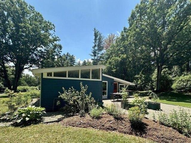 house with 2 bedroom, Southampton MA ES105142925