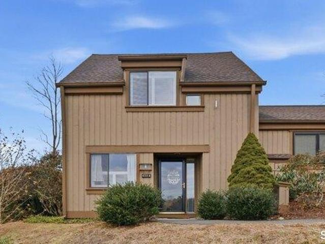 house with 2 bedroom, Southbury CT DLS102776551