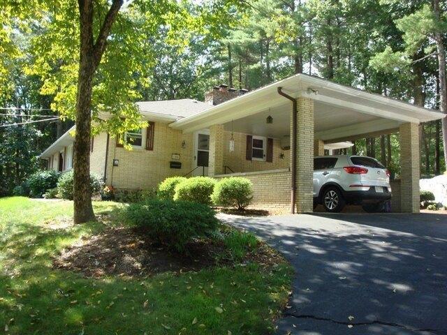 house with 2 bedroom, Southbridge MA DLS102027279