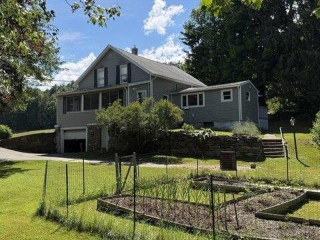house with 2 bedroom, Southbridge MA ES104920707