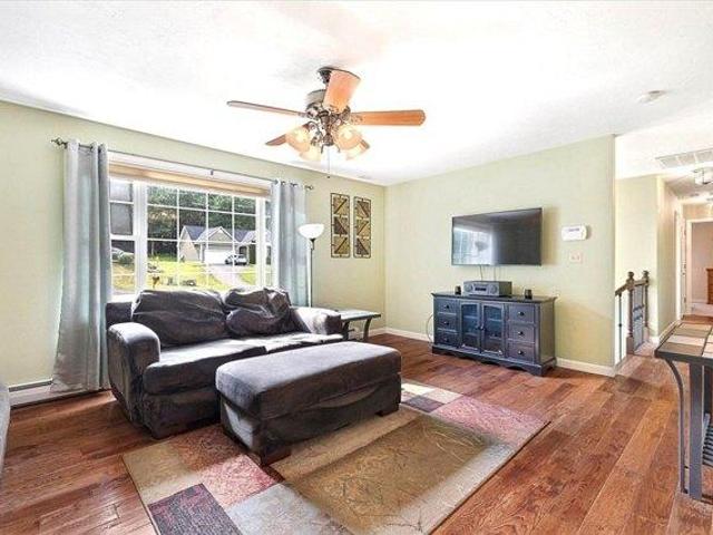 house with 2 bedroom, Southbridge MA ES105191794