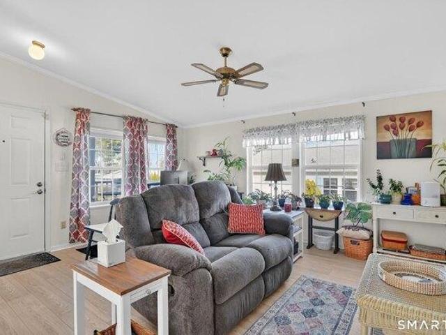 house with 2 bedroom, Southington CT DS101604684