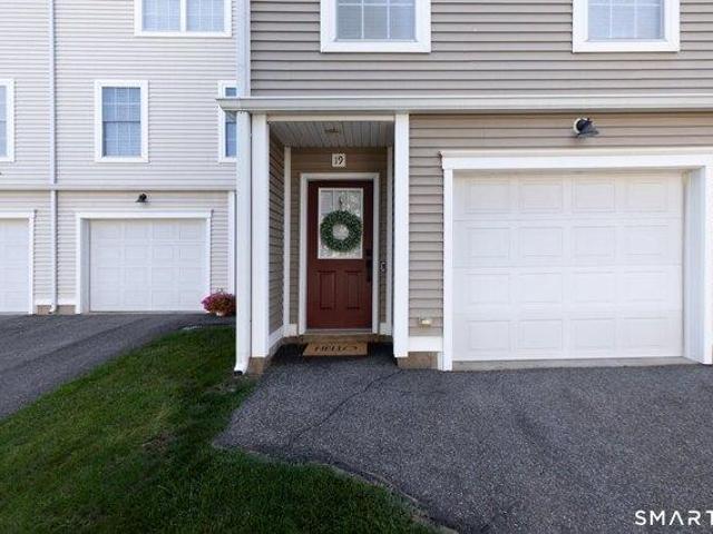 house with 2 bedroom, Southington CT DS104151589