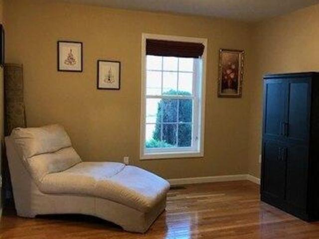 house with 2 bedroom, Southington CT ES103073082