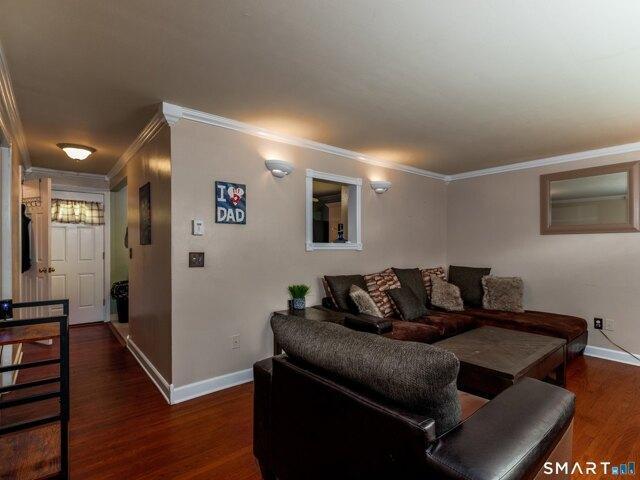 house with 2 bedroom, Southington CT ES104329789
