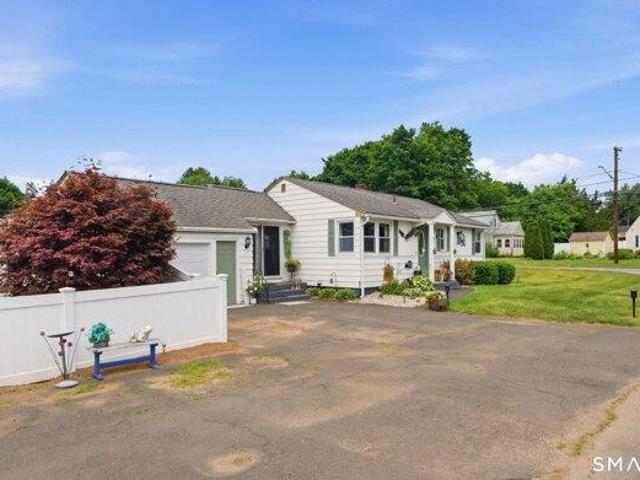 house with 2 bedroom, Southington CT ES104604783