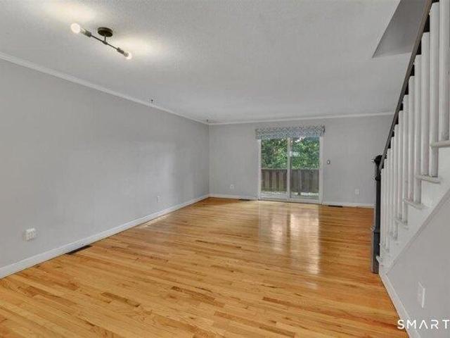 house with 2 bedroom, Southington CT ES105159844