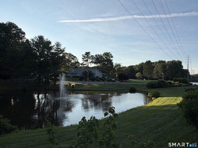 house with 2 bedroom, Southington CT ES105125284