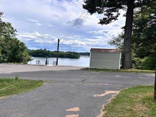 house with 2 bedroom, Southwick MA ES104374059