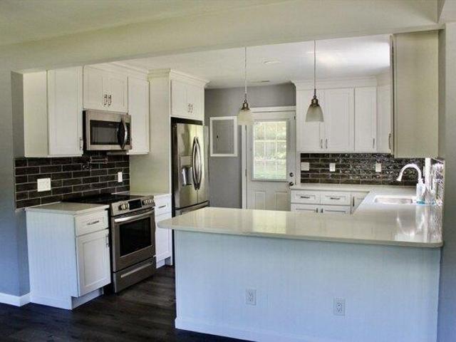 house with 2 bedroom, Smithfield RI DS103444200