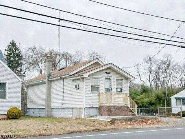 house with 2 bedroom, Spotswood NJ DLS101657169