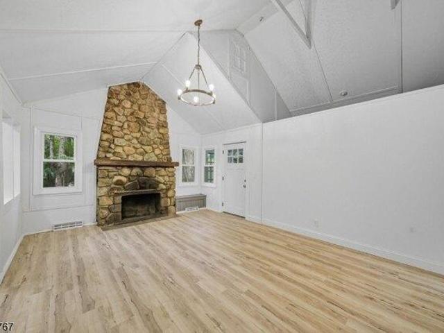 house with 2 bedroom, Sparta NJ ES104719728