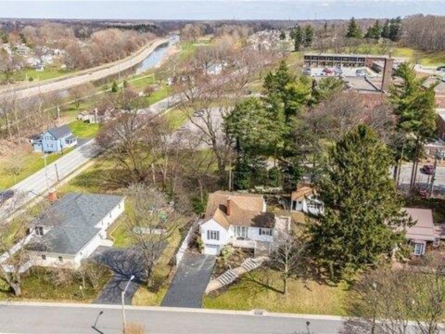 house with 2 bedroom, Spencerport NY DLS89656878