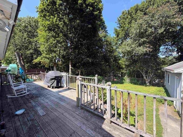 house with 2 bedroom, Springfield VT ES104832533
