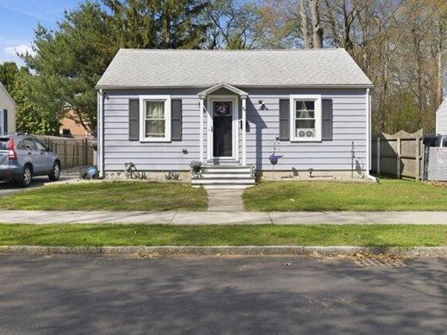house with 2 bedroom, Springfield MA DS102592083