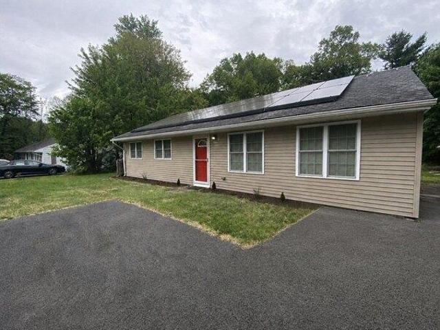 house with 2 bedroom, Springfield MA DS102595584