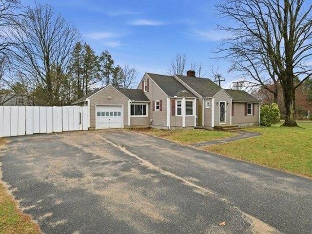 house with 2 bedroom, Springfield MA DS102763048