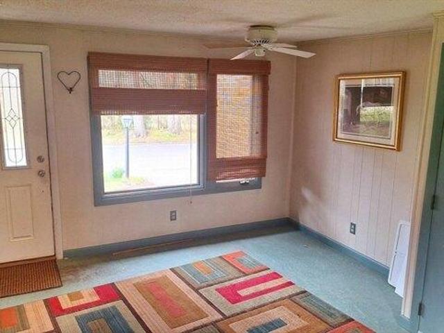 house with 2 bedroom, Springfield MA DS102709050