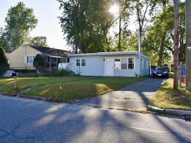 house with 2 bedroom, Springfield MA DS102800884