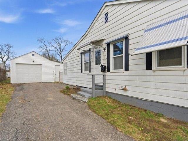 house with 2 bedroom, Springfield MA DS103160783