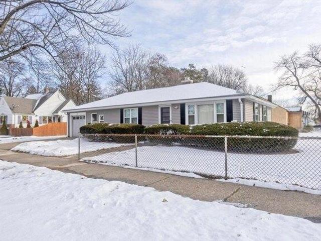 house with 2 bedroom, Springfield MA DS103496507