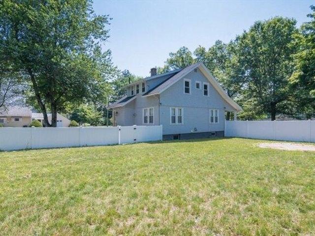 house with 2 bedroom, Springfield MA DS103968017