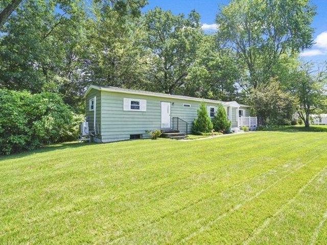 house with 2 bedroom, Springfield MA DS104045817
