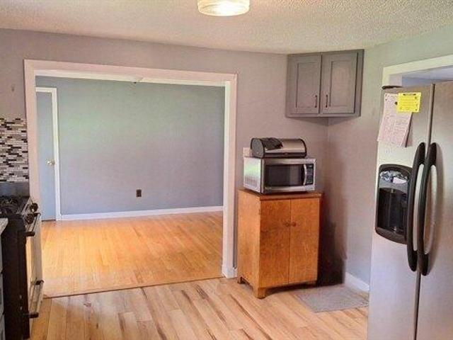 house with 2 bedroom, Springfield MA ES102859559
