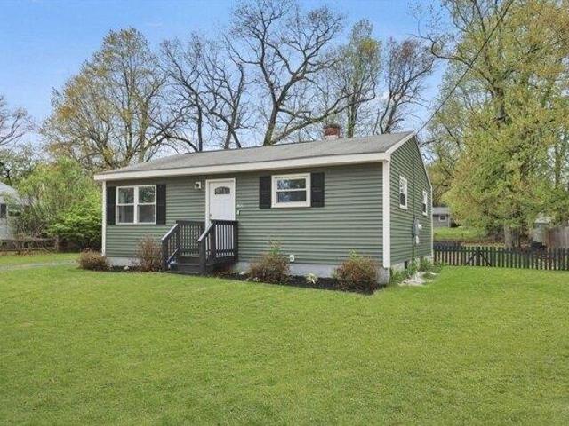 house with 2 bedroom, Springfield MA ES102825591