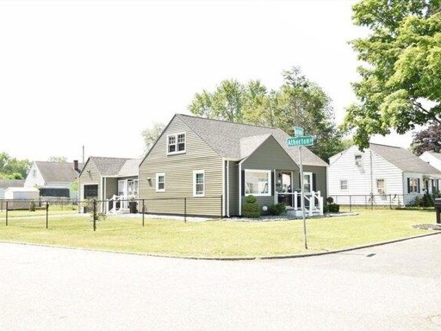 house with 2 bedroom, Springfield MA ES103852967