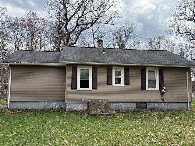 house with 2 bedroom, Springfield MA ES103888975