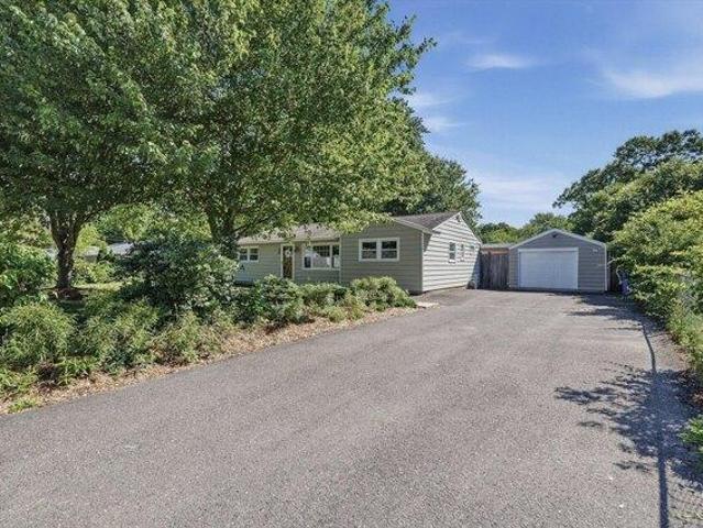 house with 2 bedroom, Springfield MA ES103928741