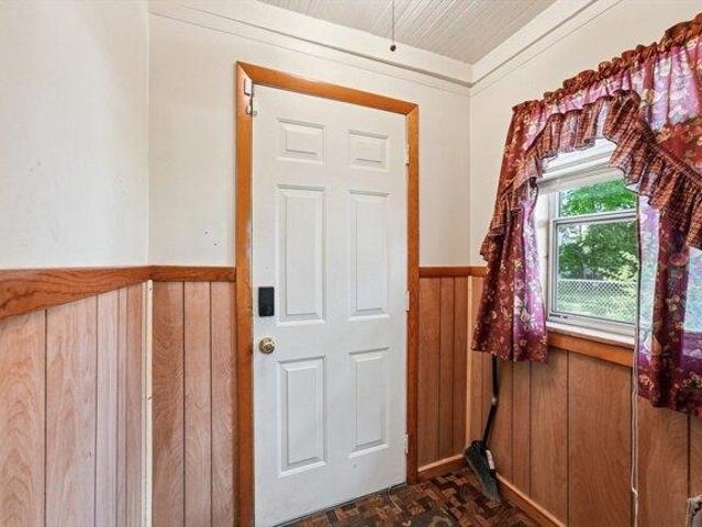 house with 2 bedroom, Springfield MA ES104191986