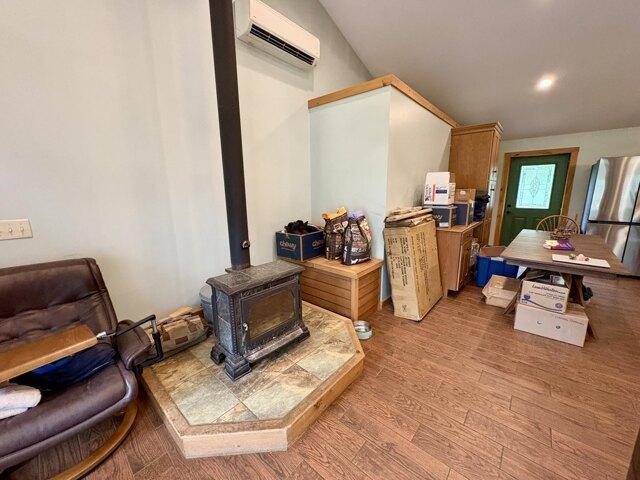house with 2 bedroom, Springfield ME DS104078167