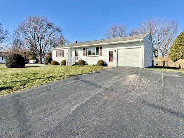 house with 2 bedroom, Swansea MA DLS101574511