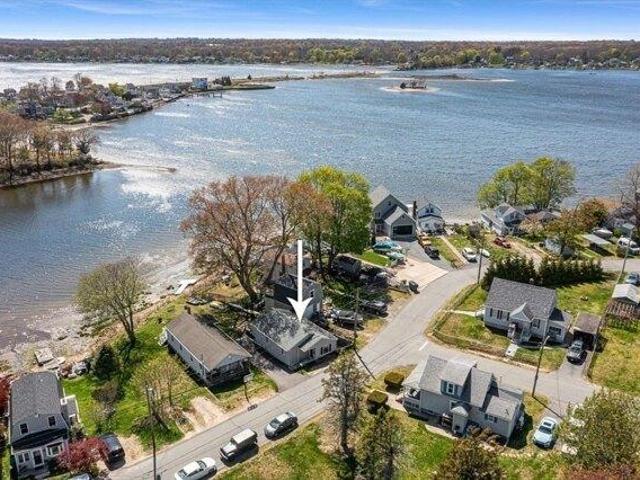 house with 2 bedroom, Swansea MA DS102369538