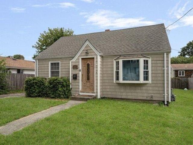 house with 2 bedroom, Swansea MA ES105081763