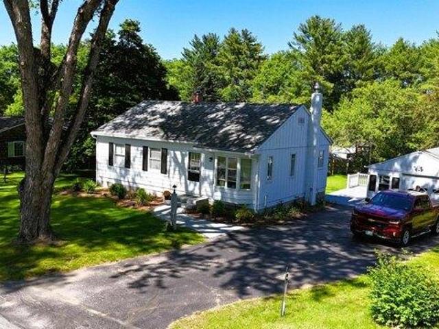 house with 2 bedroom, Swanzey NH ES103497370