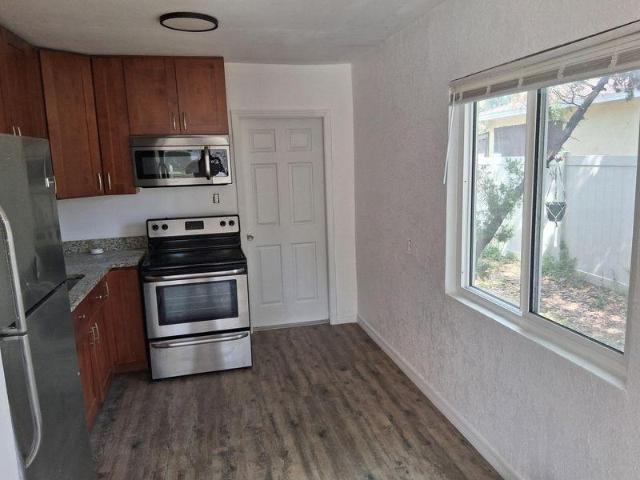 house with 2 bedroom, St. Petersburg FL ES100973201