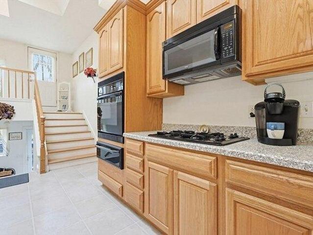 house with 2 bedroom, Stoughton MA DLS102708049