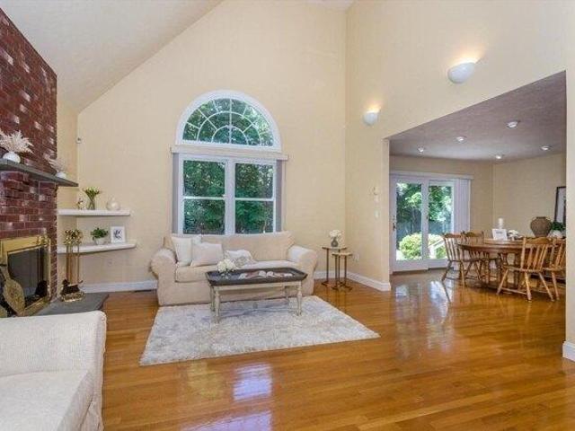 house with 2 bedroom, Stoughton MA ES104809040